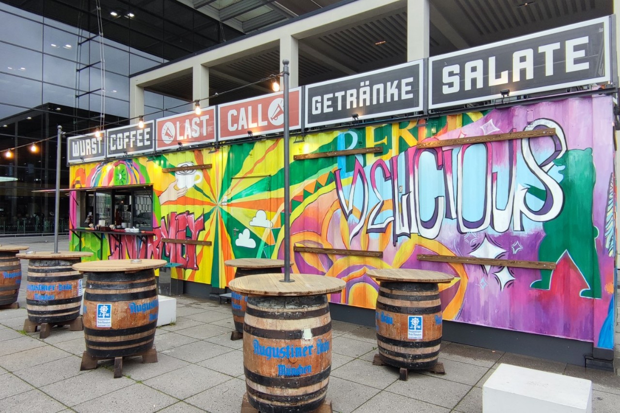 Last Call Bar - BER T1