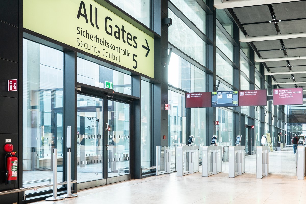 Security control 5 (T1) | BER Airport